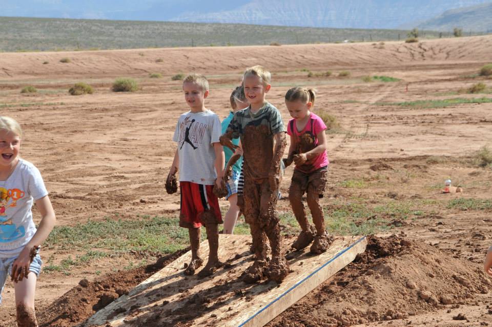 muddy kids two - Hurricane Mud Run